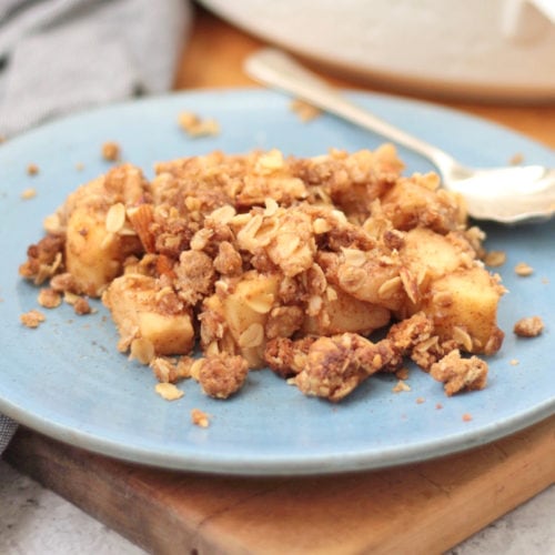 Spiced Apple and Pear Crumble - A Baking Journey