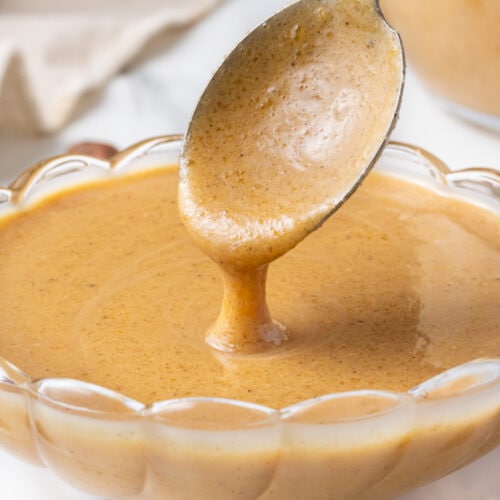 Easy Raspberry Coulis (Video) - A Baking Journey